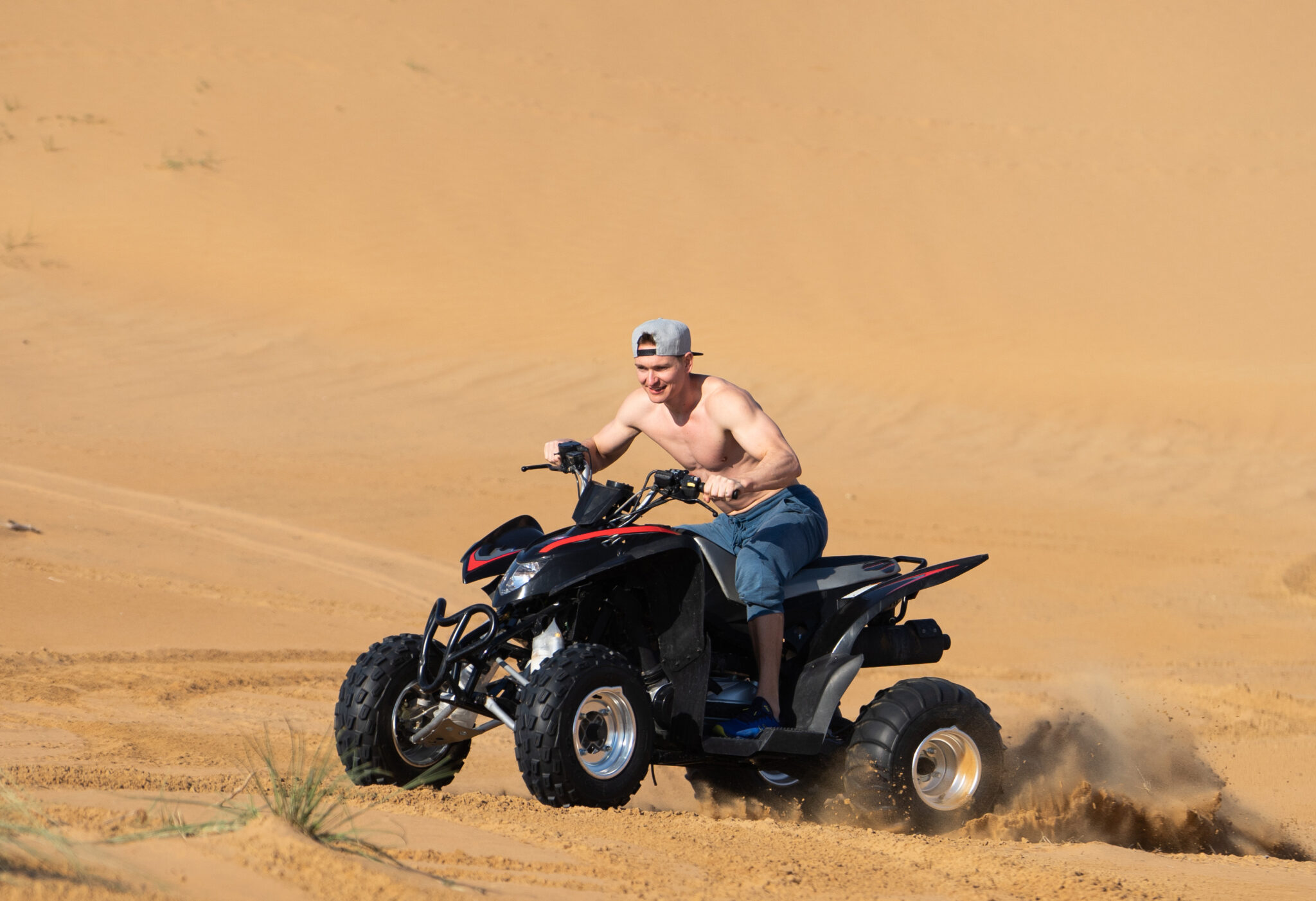 Dubai Desert Safari Travel Guide 2026 (Complete)